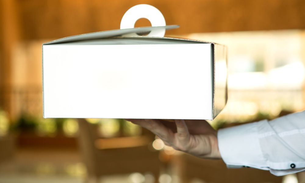 Catering Boxes Cheat Sheet: What’s the Difference? - KEVIDKO