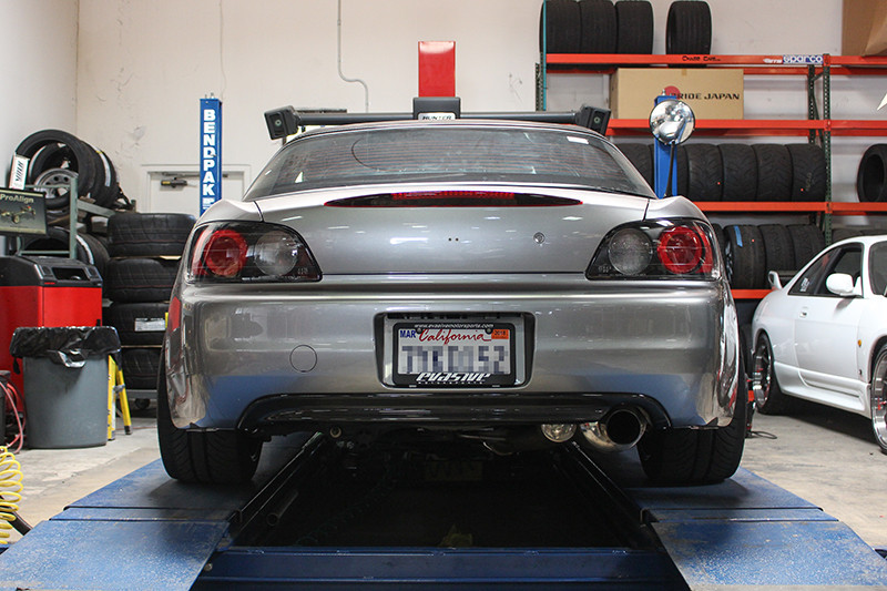 EVS Tuning CFRP Rear Bumper Cap - Honda S2000 (Single Exit Exhaust ...