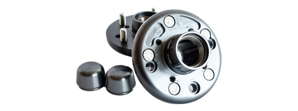 Techno Toy Tuning Front Billet Racing Hubs for the AE86 in 4 lug or 5 ...