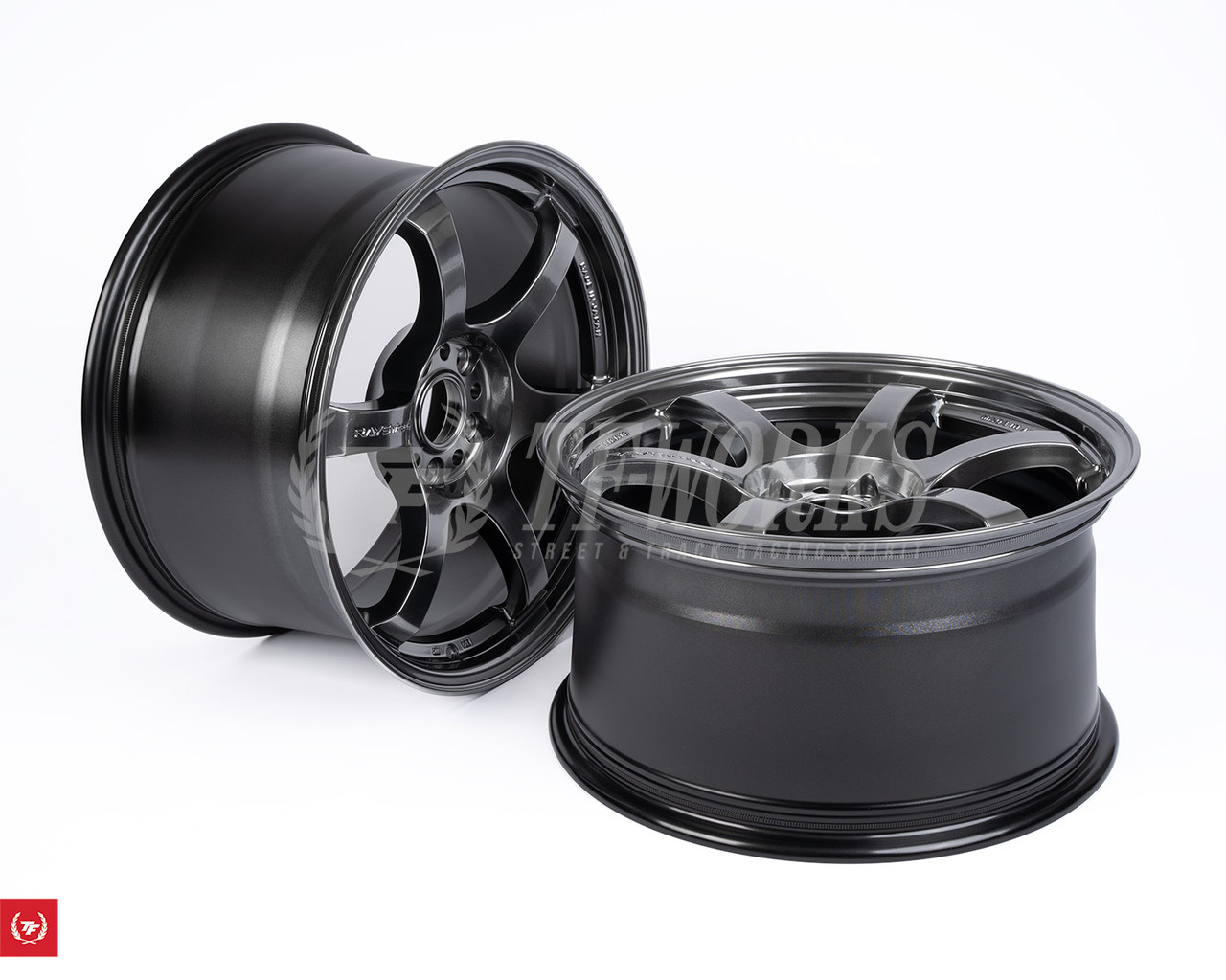 RAYS GramLights 57DR - 18x9.5 +38 (5x114) - Grace Silver - Touge Factory