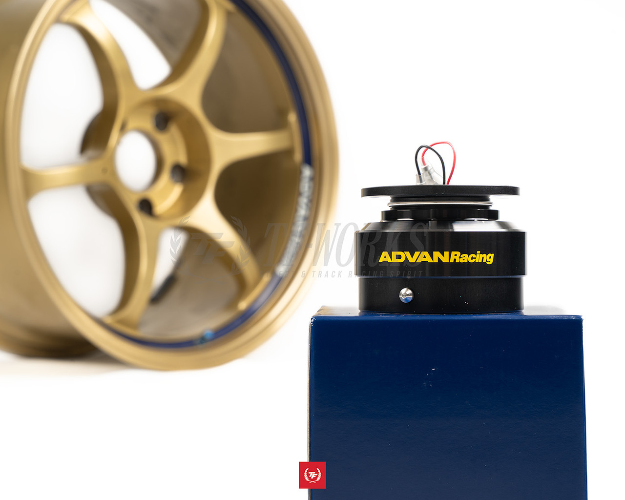 Advan Racing X Works Bell Quick Release
