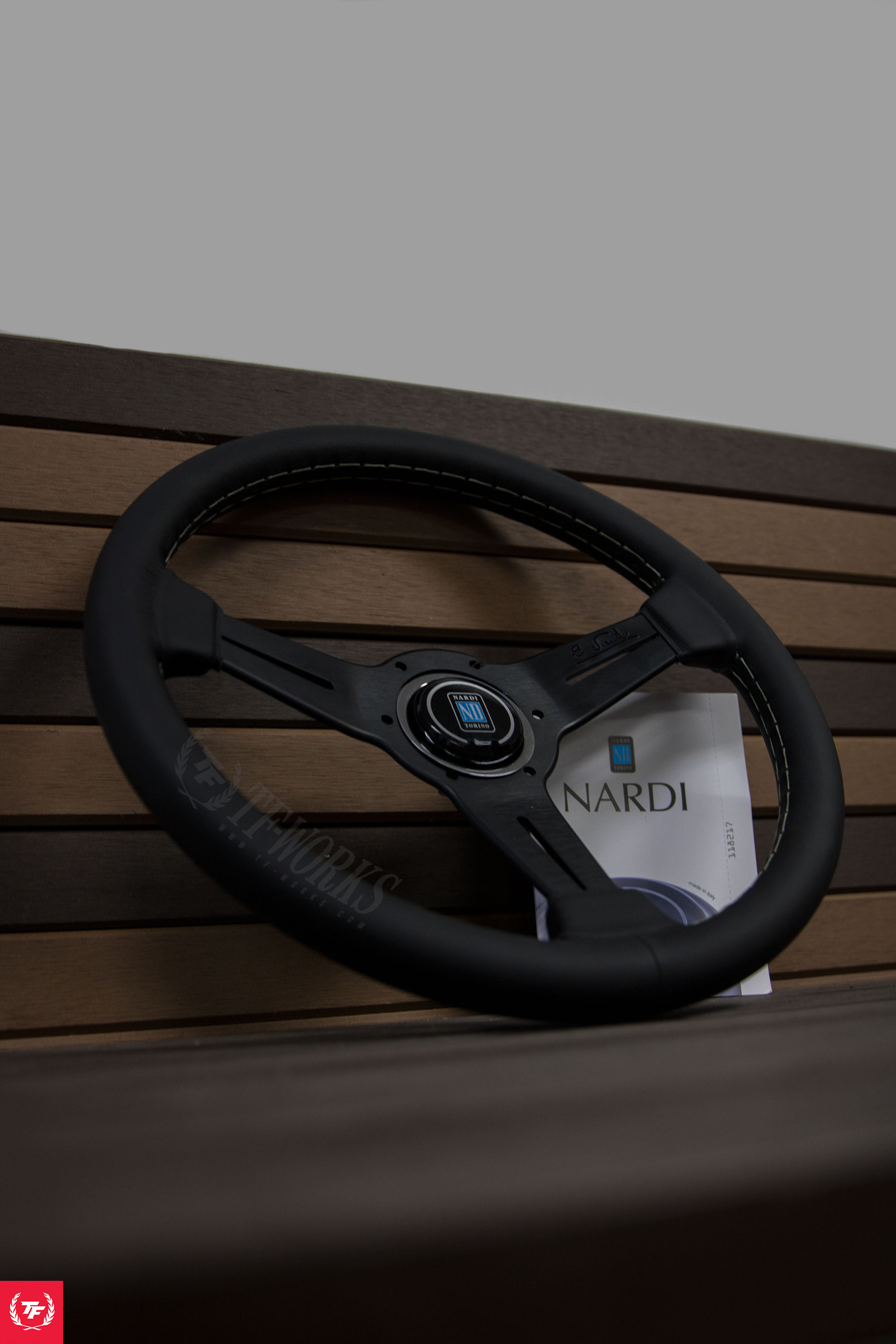 Nardi Classic Black Leather Black Spokes w/ Grey Stitch 330mm - Touge ...
