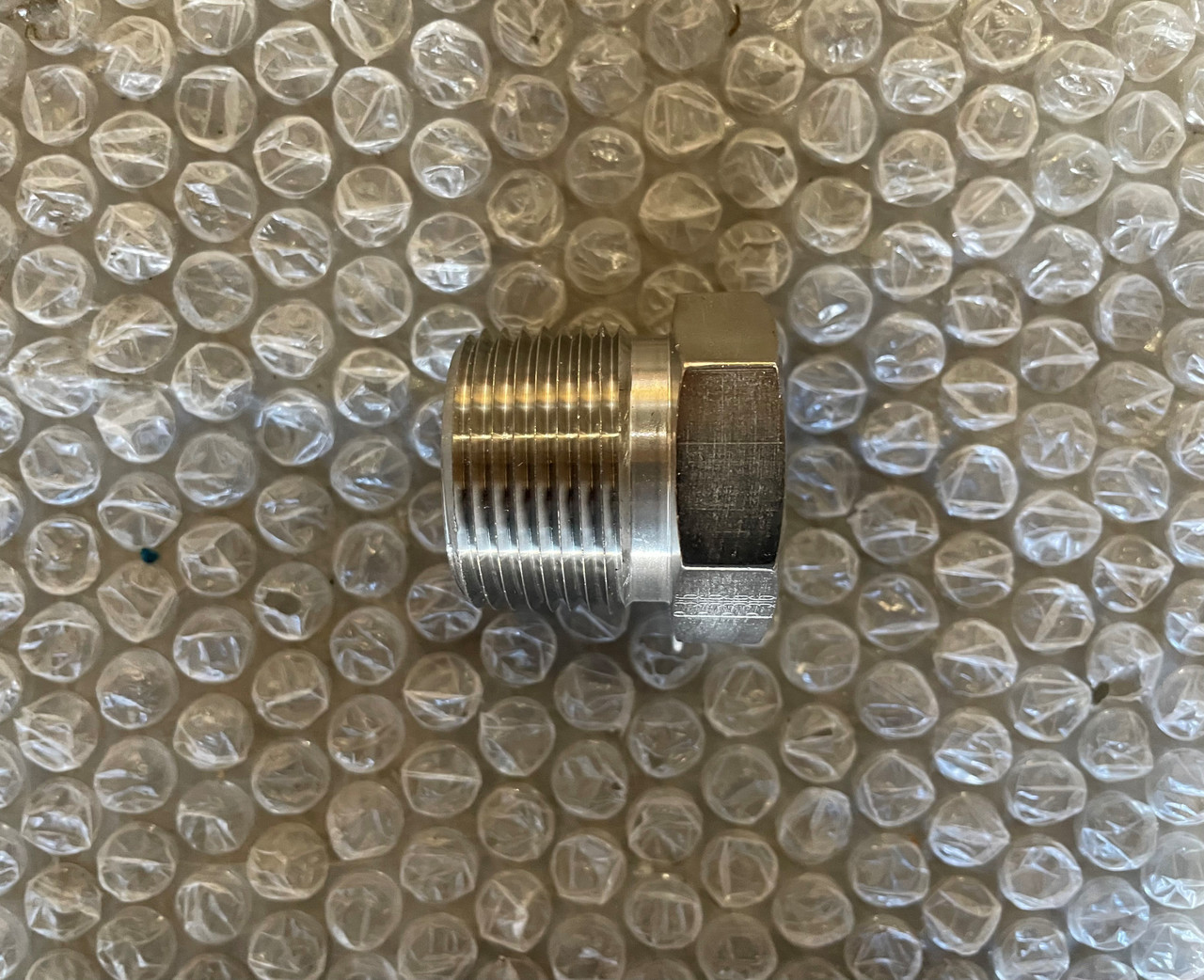 Parker Pipe Fittings Reducing Bushing P/N16-4 RB-SS 316SS, 1 MNPT x 1/4 ...