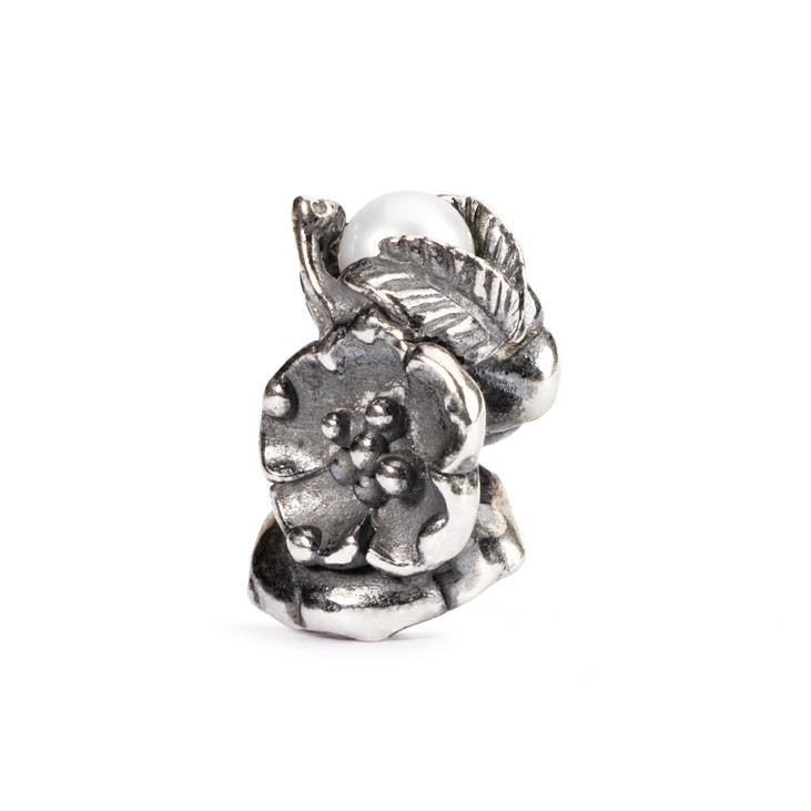 Trollbeads Flowers of the Month | TrollbeadsAkron.com