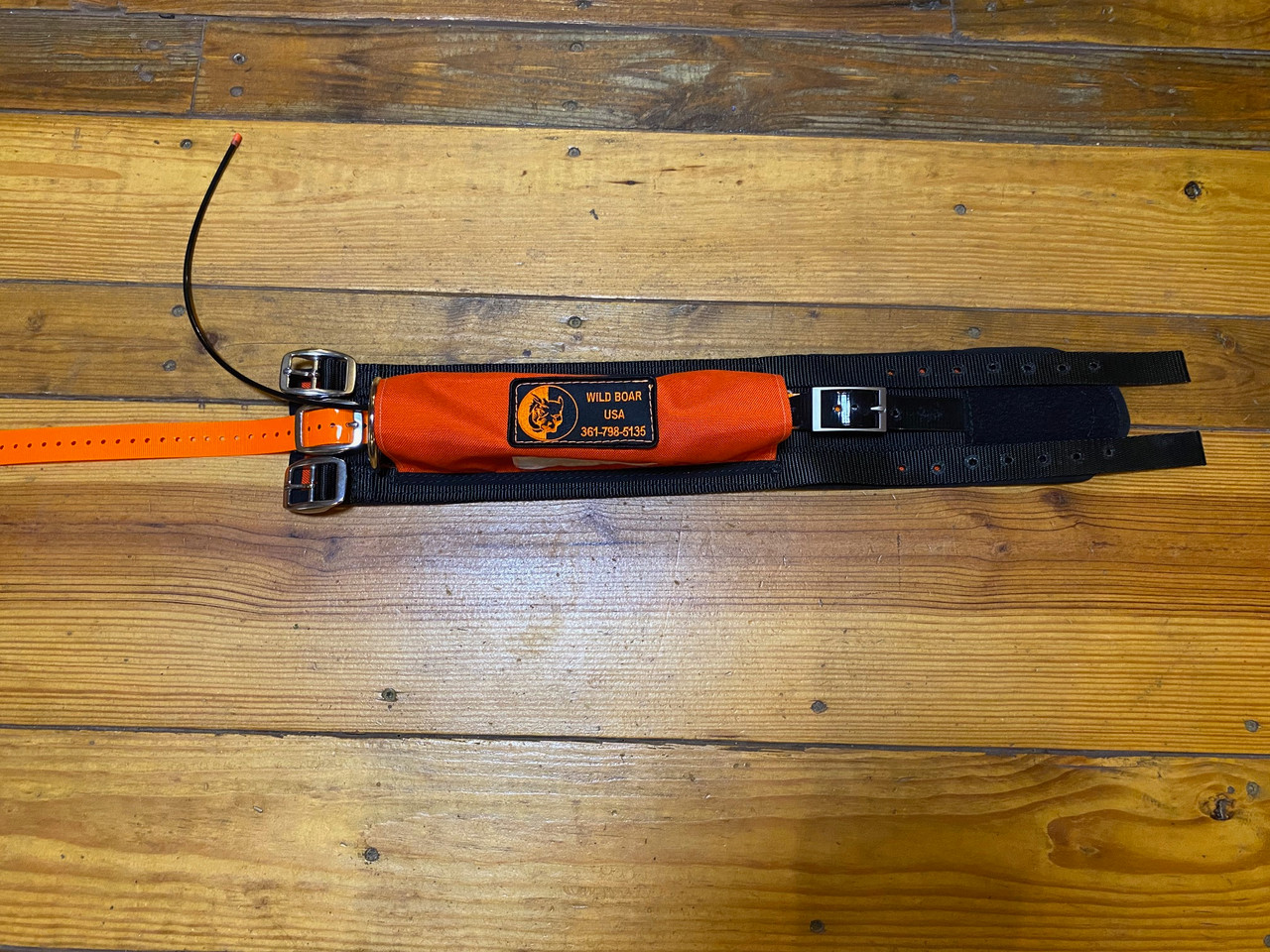 B. ALPHA DELUXE CUT COLLAR - Wild Boar USA/Ugly Dog Ranch
