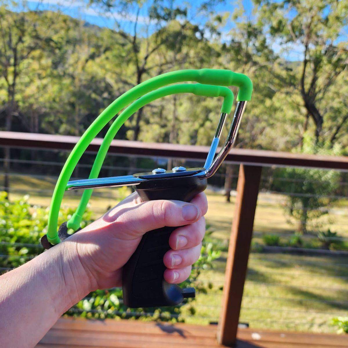 Venom Hi Performance Slingshot w Magazine | Outdoors Warehouse