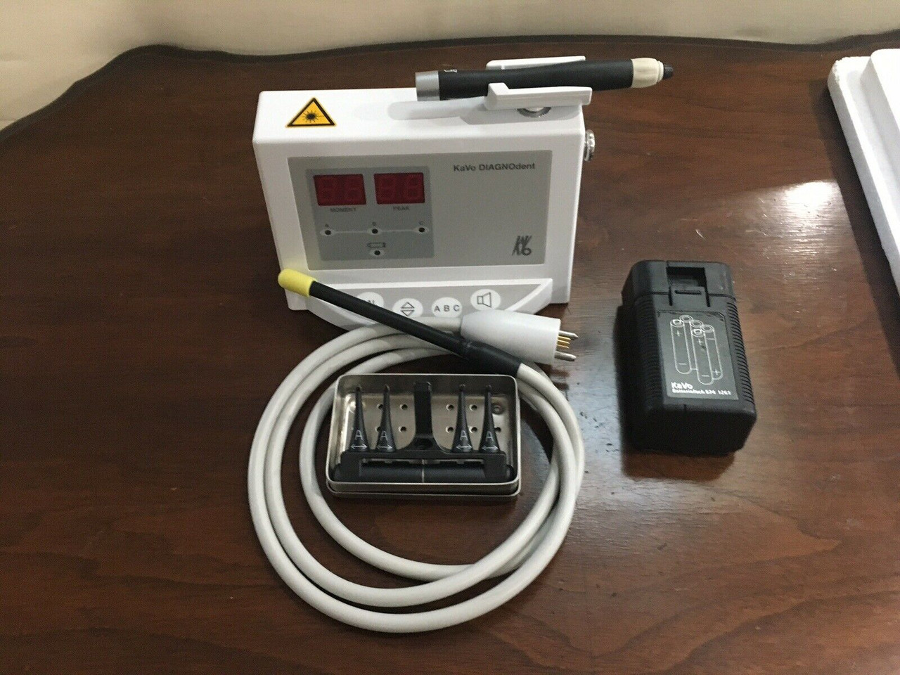 Kavo Diagnodent Classic 2095 Dental Laser Caries Cavity Detection Unit ...
