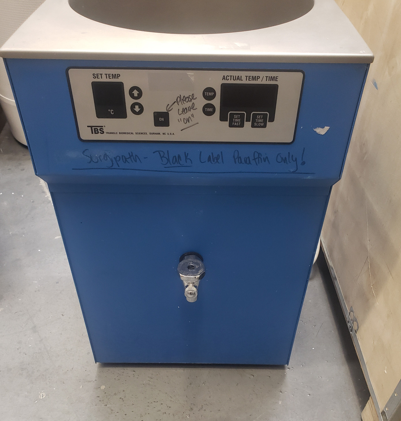 Triangle Biomedical Science (Tbs Pd120) 5Gal Paraffin Dispenser ...