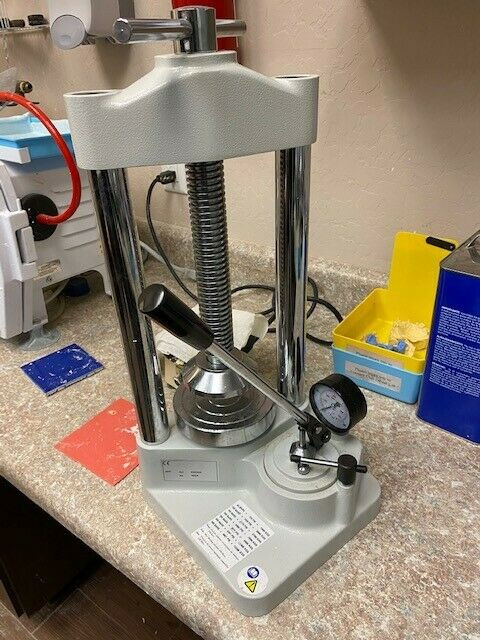 Hydraulic Press (Dental Lab) Burkhart Dental