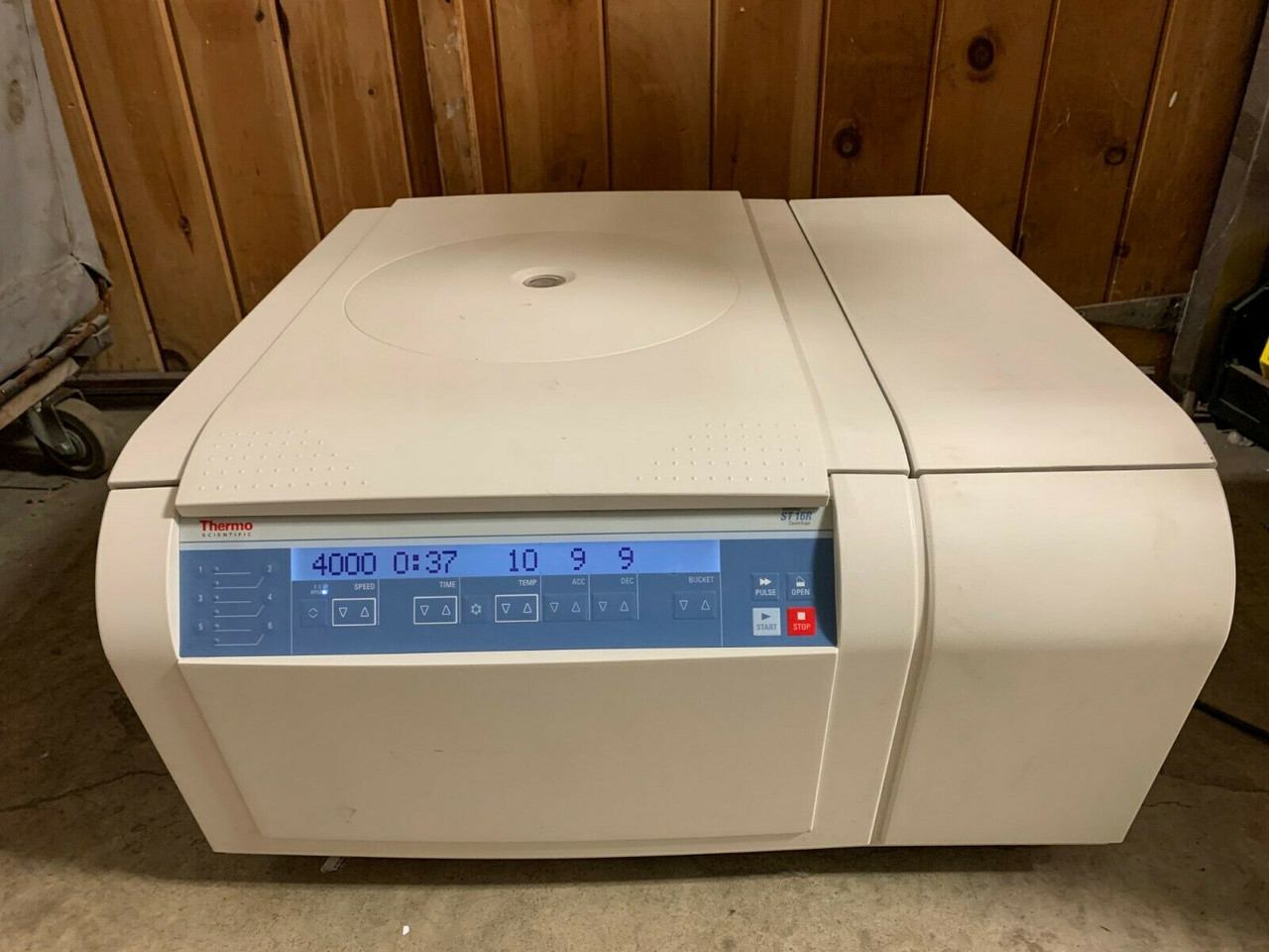 Thermo Scientific Sorvall St16R 75004381 Centrifuge