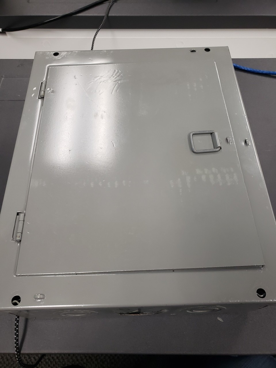 100AMP MAIN PULL-OUT FUSE PANEL BOX W/PULLOUT & BLOCK AND 2 NEW 100AMP ...