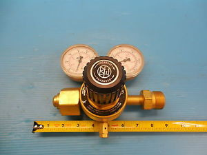 Buy - ACCU TROL RM 4 4 COMPRESSED GAS REGULATOR NDUSTRIAL VALVES FLOW ...