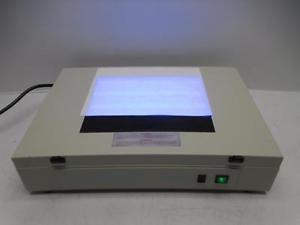 Buy -Labnet DyNA Light Dual Intensity UV Transilluminator TM-26 ...
