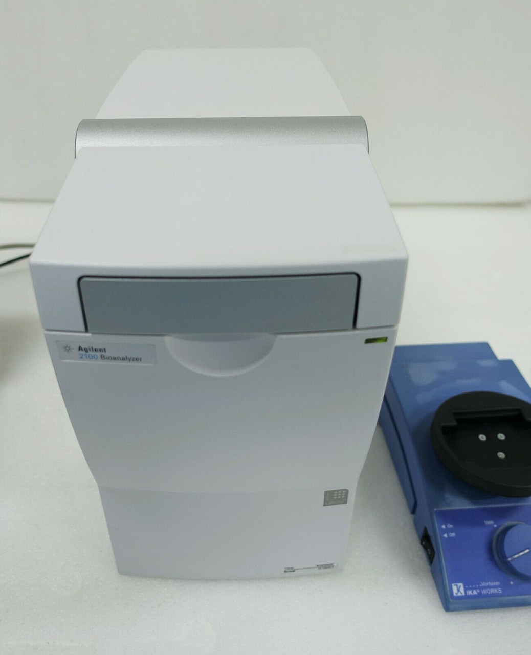 Agilent 2100 Bioanalyzer G2938C Dna Rna Chip Electrophoresis W Vortexer, Pc