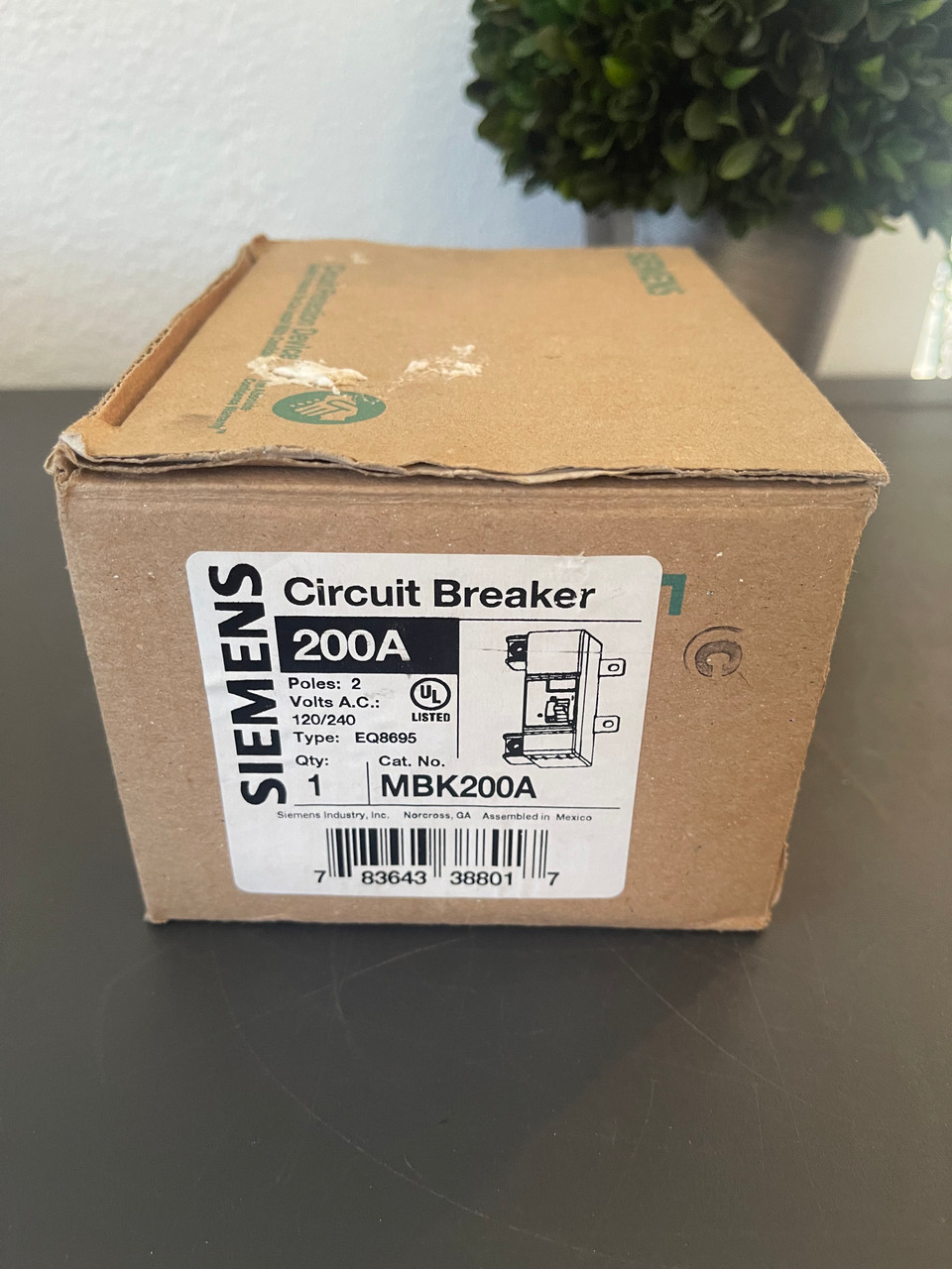Siemens MBK200A 200-Amp Main Circuit Breaker