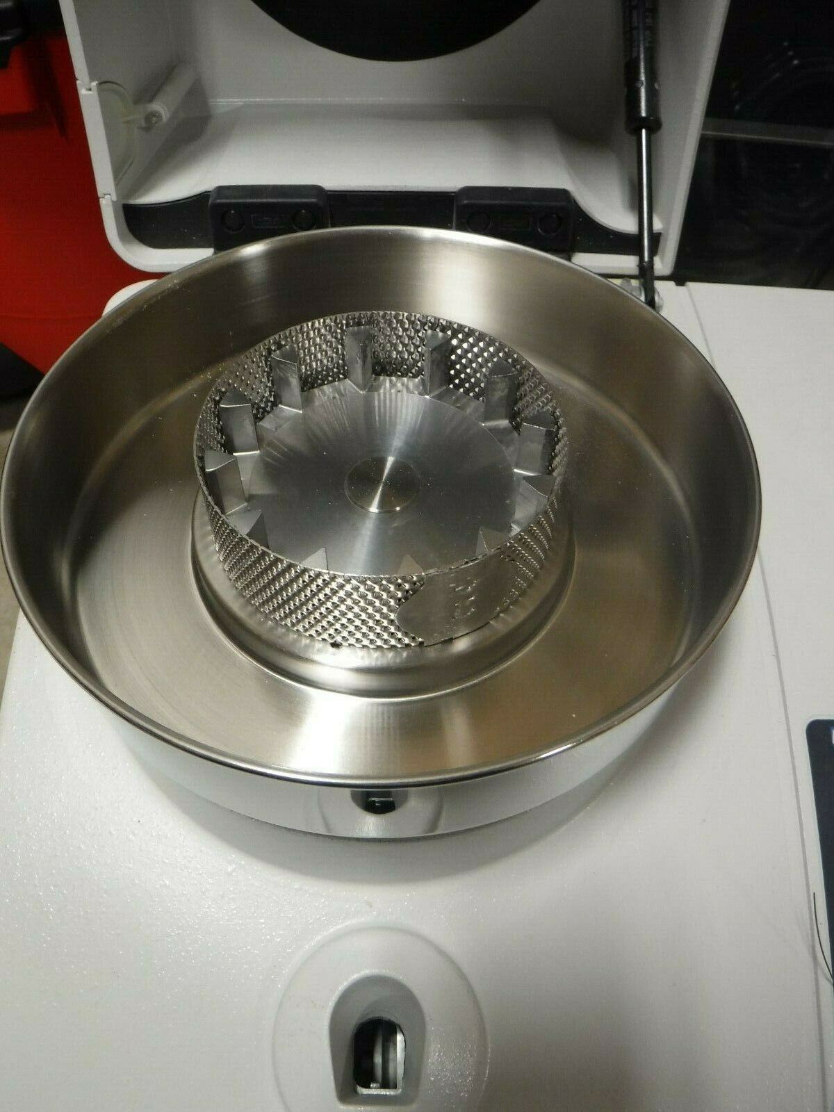 Retsch ZM200 Ultra Rotor/Centrifugal Mill