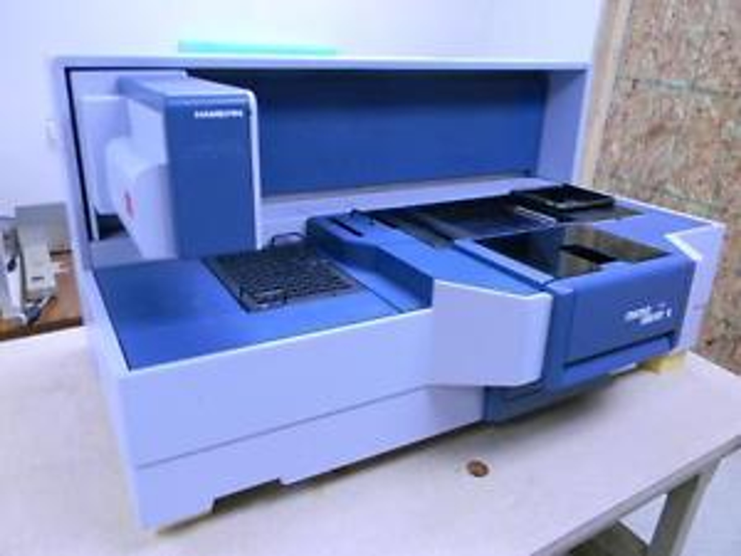 Buy -Hamilton Micro Lab AT Plus 2 Auto Sampler Liquid Handling Robot