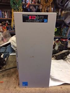 Ice Qube Enclosure Air Conditioner Model Iq2400Vxs - SPW Industrial