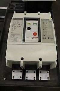 SIEMENS SBS 2500 2500A 2500 A AMP CIRCUIT BREAKER SBS3225 600V 3 POLE ...