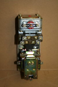 Buy - Pneumatic timer relay 9050 B0 1D Square D Unused