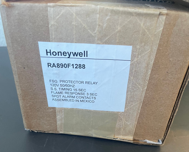 Honeywell RA890F1288 Flame Safeguard Primary Control 120V