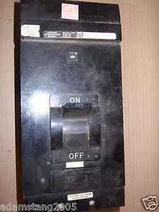 Square D La La26200Ca 2 Pole 200 Amp Circuit Breaker La26200 Black ...