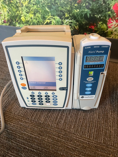 Carefusion Alaris PC 8015 Infusion Pump With 8100 Iv Pump - SPW Industrial