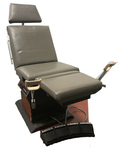 Ritter Midmark 111 Medical Exam Table Gynecologist Height Adjustable W ...