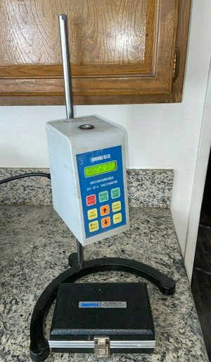 Brookfield Rvdvii+ Viscometer With Rv Spindle Set And Stand
