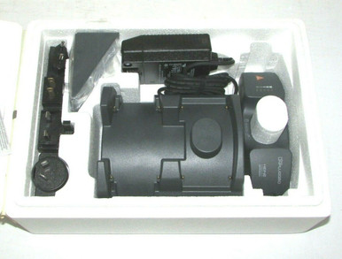 Heine Omega 500 Led Unplugged Kit - Wall Unit W/ Battery Pack