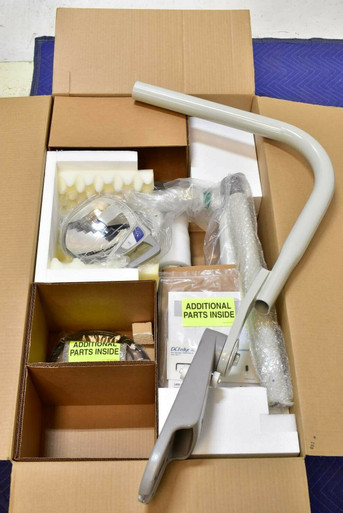 New Unused Dci Edge Dental Exam Light Surgical Lighting Operatory Unit 120V