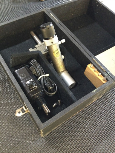 Isoma Centering Microscope
