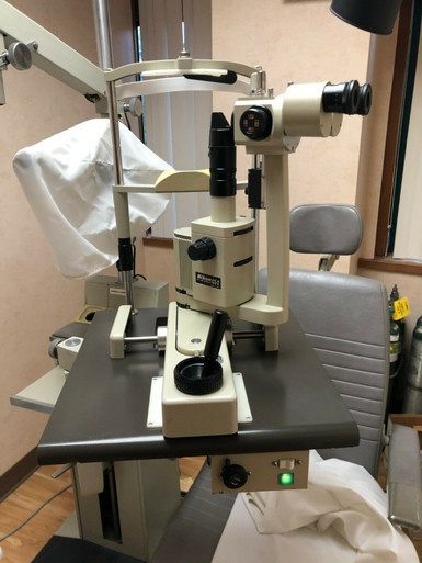 Nikon Cs-2 Slit Lamp With Tonometer