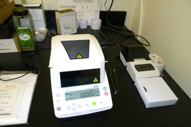 Shimadzu Moisture Analyzer Moc63U & Printer With Temp Cal Kit