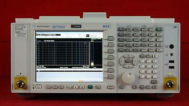 Agilent - Keysight N9038A My53220101 Mxe Emi Receiver 3 Hz To 26.5 Ghz ...