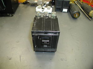 Square D QOB330 Bolt-On Circuit Breaker 30 amp 3 pole - SPW Industrial