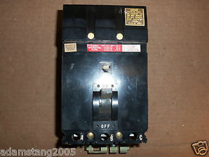 Square D FH FH36015 3 pole 15 amp circuit breaker black - SPW Industrial