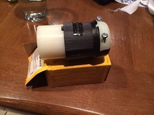 NEW Hubbell Hbl2733 Insulgrip Twist-lock Connector - SPW Industrial