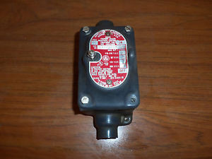 APPLETON EDS150-1MSAB1 PVC COATED EXPLOSION PROOF ON OFF SWITCH ...