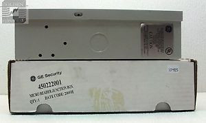 GE Security 450222001 MR-JBOX Micro Reader Junction Box (Missing Tool ...