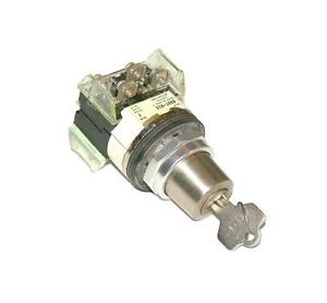 New Allen Bradley Key Operated 2 Position Maintained Switch Model 800T ...