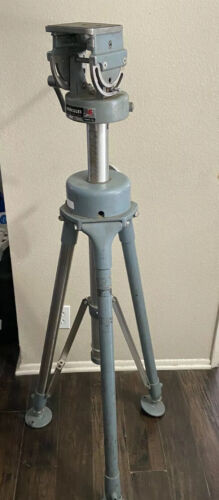 Shop Vintage Quick Set / Quickset Hercules Tripod Stand Heavy Duty ...