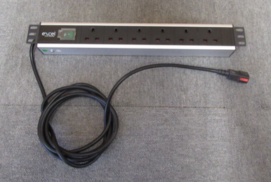 Excel 555-250 6 Uk Output On/Off Switched Horizontal Powerstrip 3M 1U ...