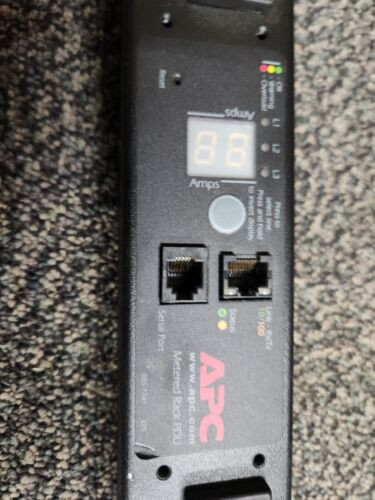 Ap7862 Apc Zero-U 5.7Kva Pdu 42-Outlet L5-20R Power Distribution Unit