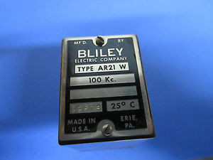 VINTAGE BLILEY 100 KHz AR21W QUARTZ CRYSTAL OSCILLATOR FREQUENCY ...
