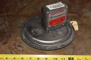 Monitor Manufacturing Model Gx Diaphragm Pressure Switch Bin Monitor ...