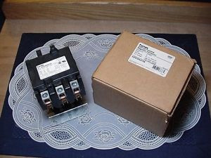 Furnas 42FE35AG106 Definite Purpose Magnetic Contactor 3 Pole 190-220V ...