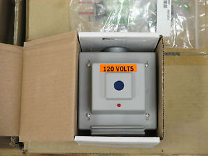 Crouse Hinds Photoelectric Assembly. Model #52010 - SPW Industrial