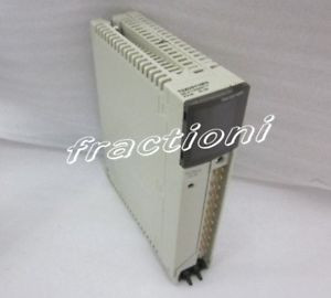 Schneider PLC Output Module TSXDSY16R5 New In Box