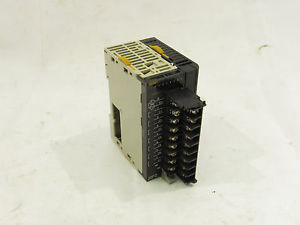 OMRON OC201 PLC OUTPUT UNIT NNB